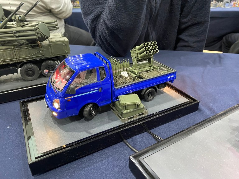 H.J. provides a view of the IPMS Korea show – Capital Area Modelers Society